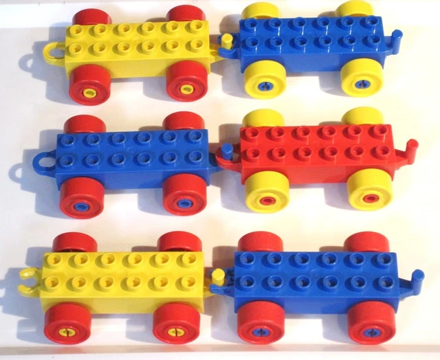 LEGO DUPLO LOT de 6 chariots de base pour train, voiture etc.. EUR 6,00 ...