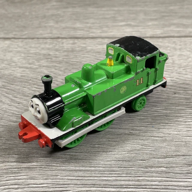 OLIVER ERTL 1993 Thomas the Tank Engine & Friends Train Engine Loco £7. ...