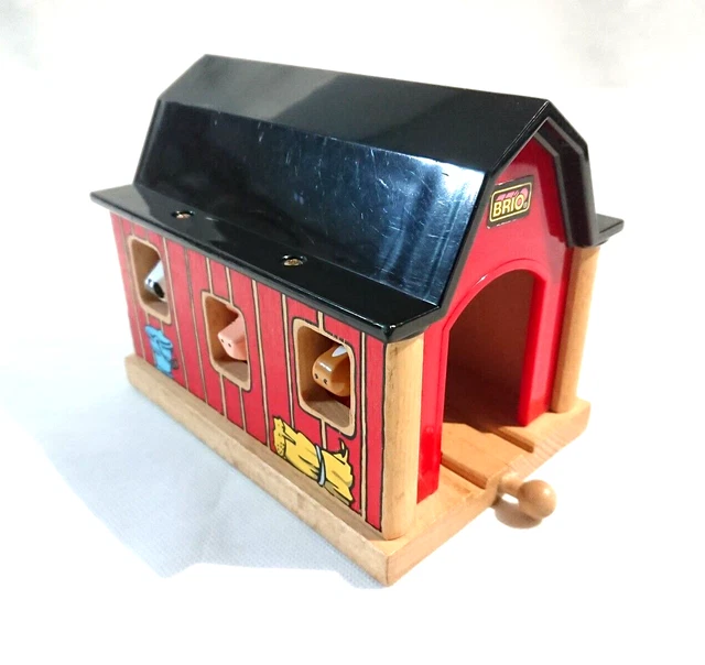 WOODEN RAILWAY TRAIN - Genuine BRIO Animal Farm Barn RARE - Thomas ...