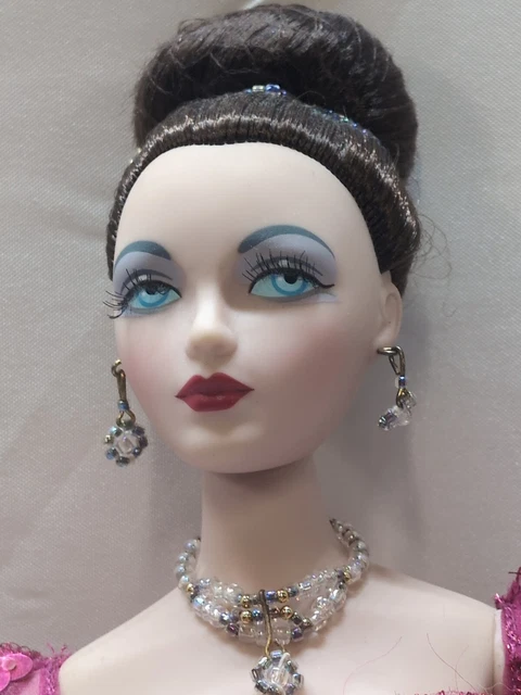 ASHTON DRAKE - 1999 An American Countess 16" Gene Marshall Fashion Doll ...