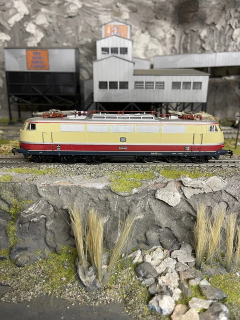 MÄRKLIN H0, 3053, E-Lok BR E03 002 der DB, gelb/rot, AC, sgt. Zustand ...