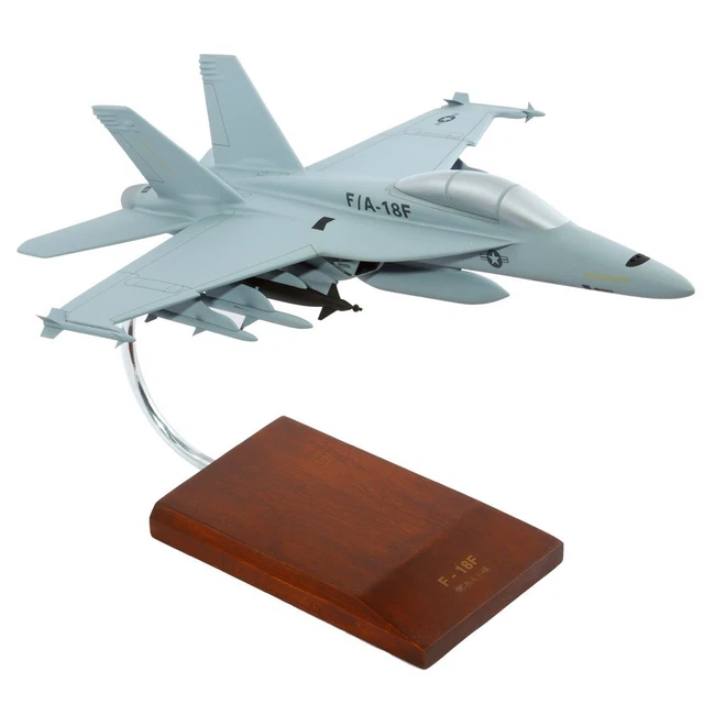 USN MCDONNELL DOUGLAS F/A-18F Super Hornet Desk Display 1/48 Model ES ...