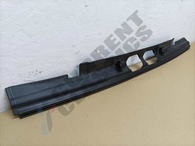 LAND ROVER RANGE Rover L405 Upper Tailgate Trim Panel Lr056775 £15.00 ...