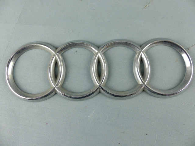 AUDI ANCIEN EMBLÈME logo sigle insigne monogramme calandre coffre ...