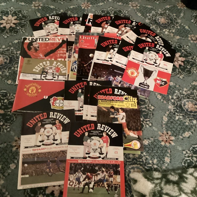 ABOUT 100 MAN Utd programmes inc European games £6.32 - PicClick UK