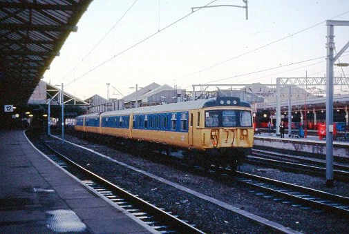 ORIGINAL COLOUR SLIDE of 312 204 BR class 312 EMU £2.50 - PicClick UK
