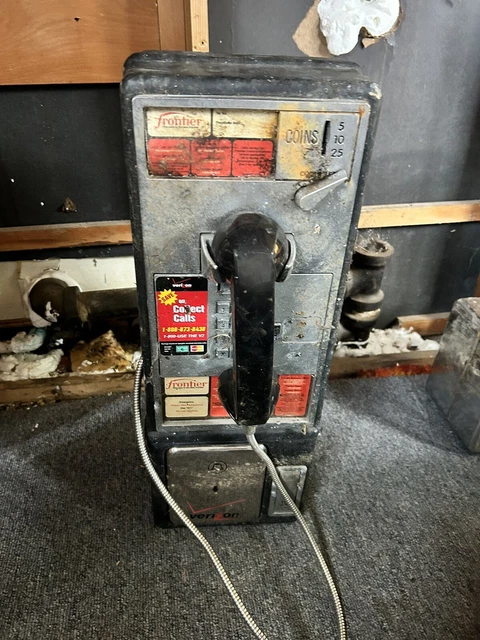VINTAGE PHONE BOOTH Payphone Push Button Telephone GTE Frontier Verizon ...