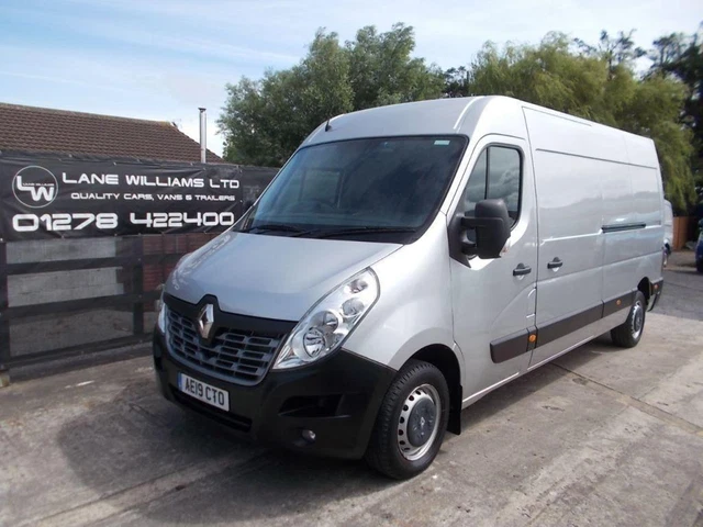 RENAULT MASTER LM31 57KW Business Medium Roof van Auto Electric £24,995 ...