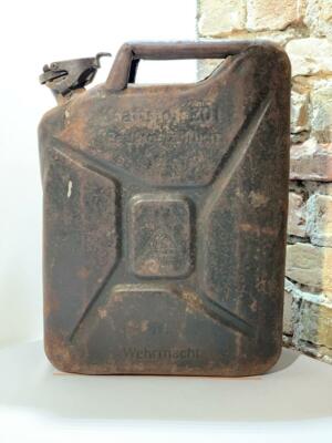 WW2 JERRY CAN German Gas Can Wehrmacht 1942 20L German Relics £114.00 ...