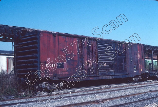 ORIGINAL SLIDE - RI Rock Island Boxcar 63066 à Blue Island, Illinois. 9 ...