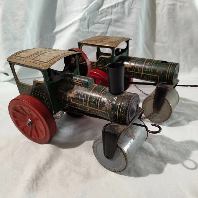 LOT DE DEUX rouleaux compresseur de deux modèles différents en tôle litographiée EUR 45,00 ...