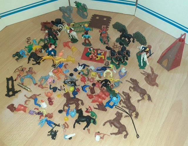 WESTERN FORT FIGUREN- und Bastelkonvolut Timpo Elastolin Cowboys ...