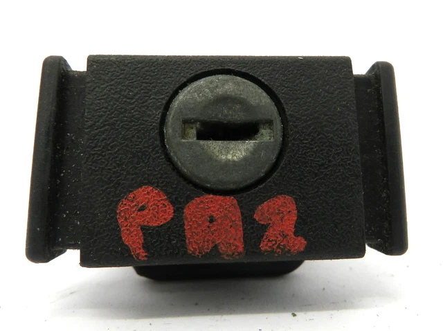 VW PASSAT B2 Handschuhfach Catch 171857131 EUR 15,22 - PicClick DE