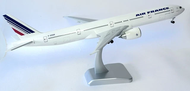 BOEING 777-300 AIR France Premium Hogan Collectors Model Scale 1:200 F ...