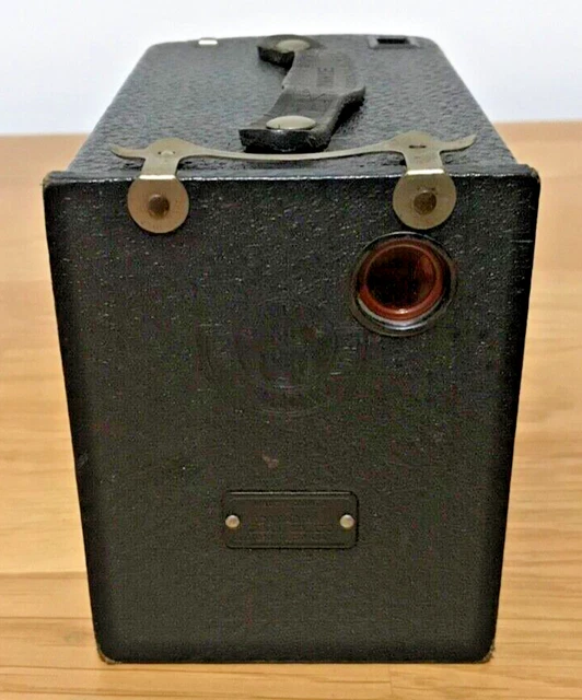 VINTAGE EASTMAN KODAK, NY F 120 ROLL FILM BOX CAMERA UK c.1924-1935 ...