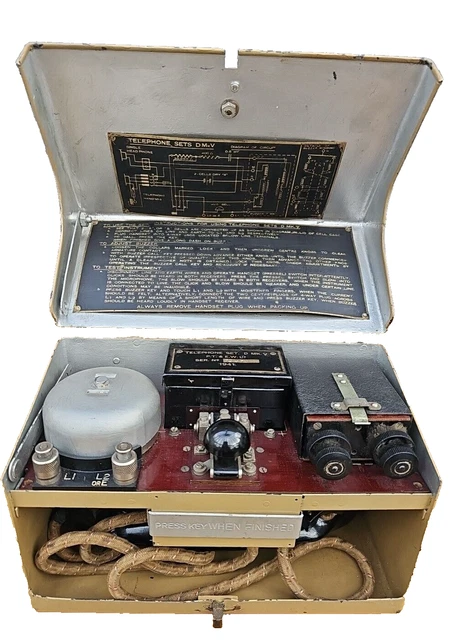WW2 BRITISH ARMY Field Telephone Set Morse Code Keys D MK.V. Serial No ...