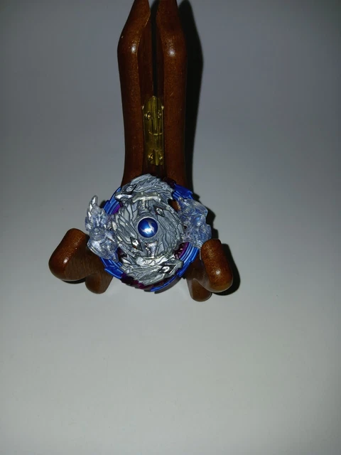 BEYBLADE BURST EVOLUTION Switch Strike Hasbro Luinor L3 E0956 Anime Bey ...