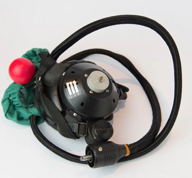 CREW OXYGEN MASK WKA31422 Walter Kidde 1966 Cockpit RAF Vintage ...