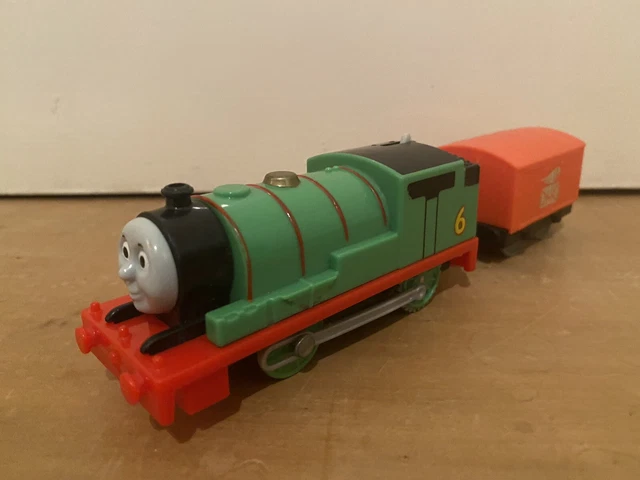 THOMAS & FRIENDS Trackmaster Percy with Mail Car EUR 9,53 - PicClick DE