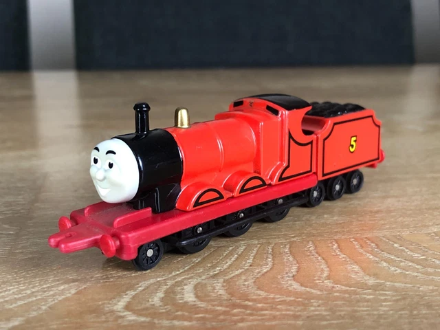 ERTL DIECAST THOMAS the Tank Engine and Friends Toy Train - James ...