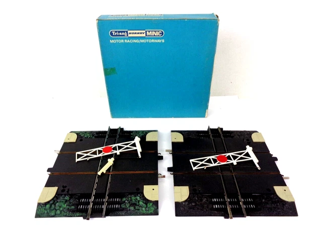 VINTAGE TRIANG MINIC Motorways Slot Car 2x Level Crossing Boxed EUR 35 ...