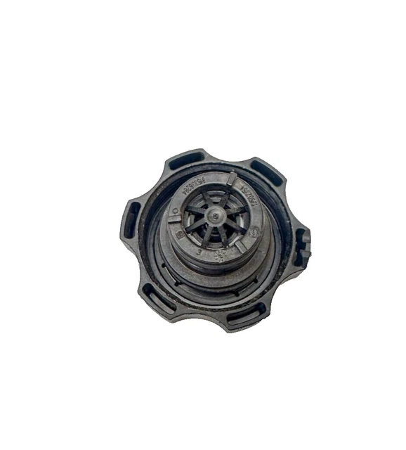 GM 13502354 RADIATOR Coolant Surge Tank Cap 2015-2018 Silverado Sierra ...