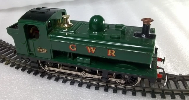 HORNBY GWR 0-6-0 Pannier Tank Engine No 8751 - Green - R.041 - Spares ...