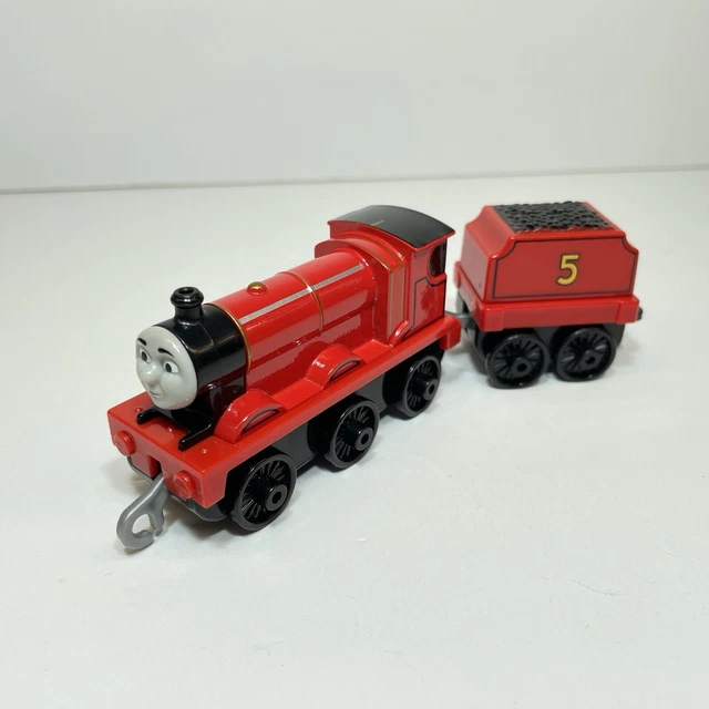 THOMAS TANK ENGINE & Friends TRACKMASTER PUSH ALONG Train - JAMES NO 5 ...