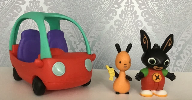 CBEEBIES BING BUNNY Flops Car With Flop & Bing Bunny Toy Figures Take A ...
