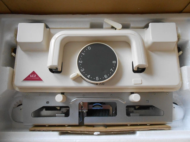 SILVER REED LACE Carriega-Lochmusterschlitten LC 2 Silver Reed, Empisal ...