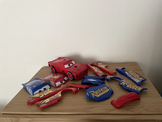 DISNEY CARS LIGHTNING McQueen Change And Race Transforming Rare ...