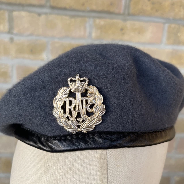 GENUINE ROYAL AIR Force / RAF Issue Beret & Cap Badge Size 58cm Ref 036 ...