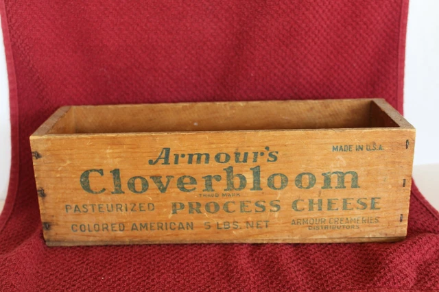 VINTAGE PRIMITIVE RUSTIC Wooden Cheese Box Farmhouse Armours Colored ...