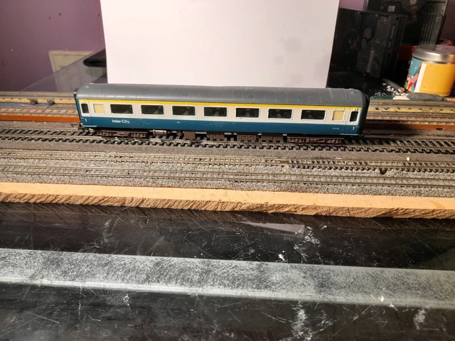 AIRFIX OO GAUGE Intercity Coach, Damage On One Corner £5.00 - PicClick UK