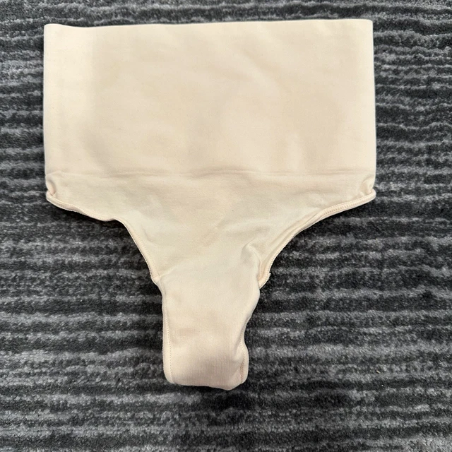 SKIMS KIM KARDASHIAN S/M Core Control Thong Shape Wear RN156973 Beige ...