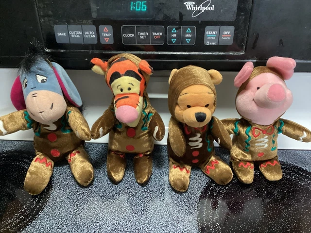 WINNIE THE POOH + Piglet Eeyore Tigger Gingerbread Christmas Disney ... WINNIE THE POOH + Piglet Eeyore Tigger Gingerbread Christmas Disney ...