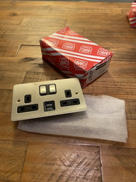 MK EDGE STAINLESS Steel Double Socket With 2x USB Type A (pins Are ...