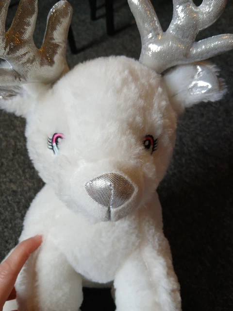 WHITE CUDDLY REINDEER Soft Toy £8.65 - PicClick UK