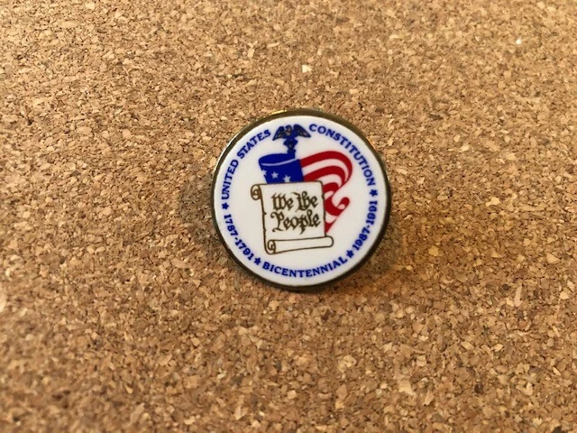 VINTAGE UNITED STATES Constitution Bicentennial We the People Lapel Hat ...