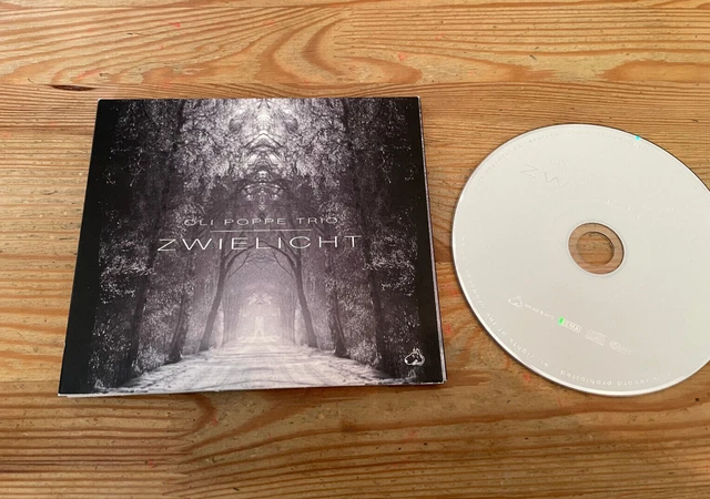 CD JAZZ OLI Poppe Trio - Zwielicht (9 Song) ITCHY DOG REC digi EUR 11,00 - PicClick DE