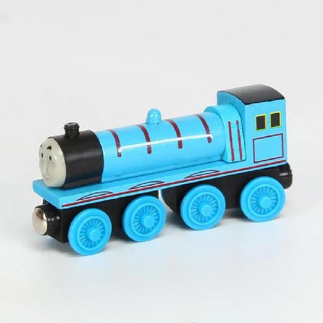 WOODEN RAILWAY TRAIN Gordon Tank Engine Set For Thomas&Friends £6.90 ...