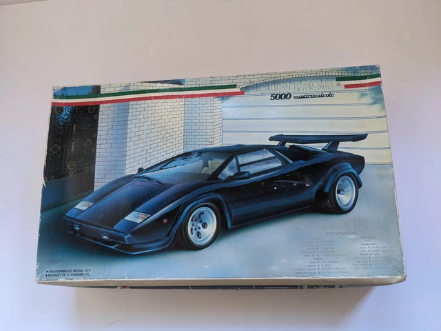 FUJIMI LAMBORGHINI COUNTACH 5000 Quattrovalvole 1/24 Model Kit £70.00 ...
