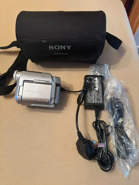 SONY HANDYCAM DCR-HC40E Camcorder Mini DV Digital Tape Video Camera ...