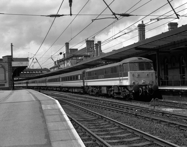 6X7 RAILWAY NEG b/w 86232 ipswich 22/6/91 13.05 norwich/liverpool st ...