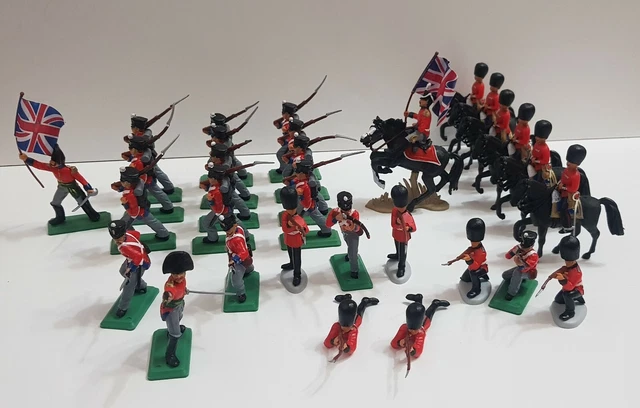 LARGE SET BRITISH ARMY & ROYAL GUARD DSG Plastic Toy Soldiers ARGENTINA ...
