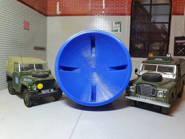LAND ROVER SERIES Military Screw Light Fitting Glass Lucas Lens Removal ...
