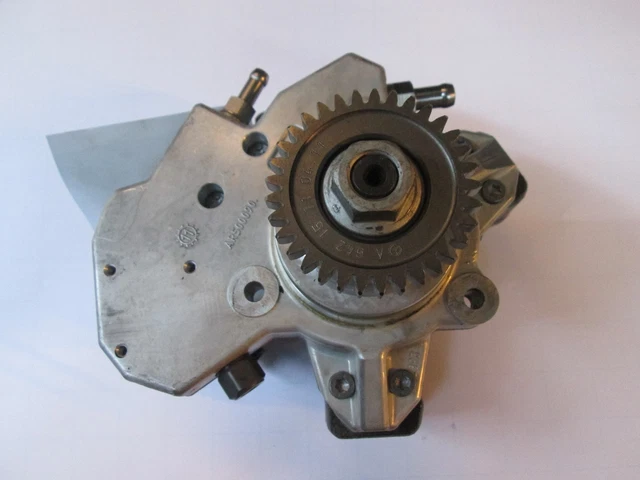 MERCEDES-BENZ OM642 HIGH pressure pump injection pump A6420701001 in ...