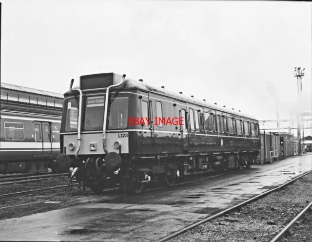 PHOTO DMU Unit L123 - Special Paint £1.85 - PicClick UK