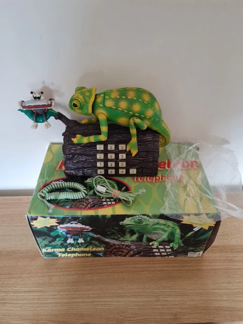 FULLY ANIMATED KARMA Chameleon Retro Singing Phone Fantastic Working ...