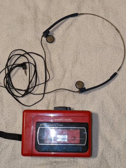 VINTAGE REALISTIC STEREO Mate Red Cassette Player Model 14-1067 Walkman ...